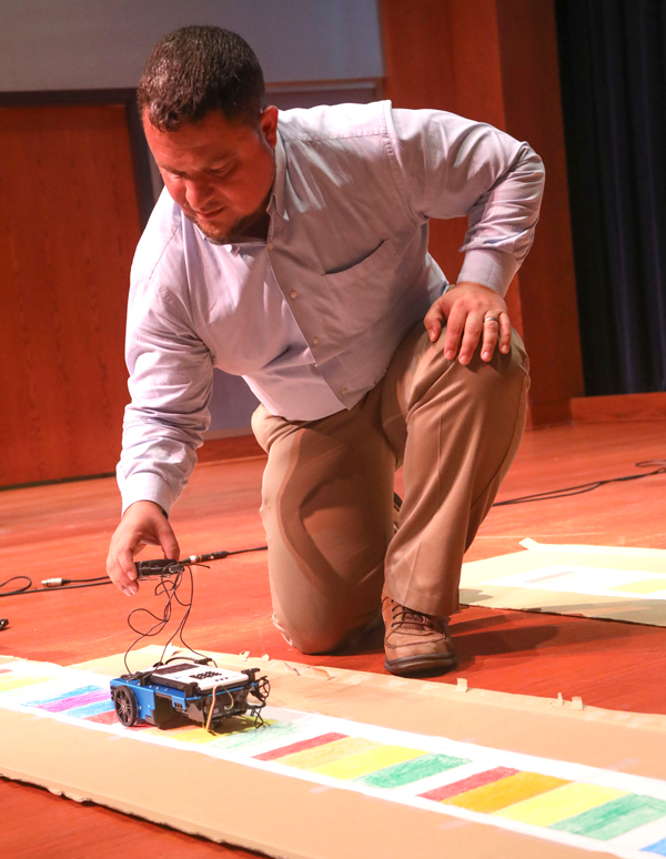 Conference Shows How Mentoring and Research Open Doors for Students ...